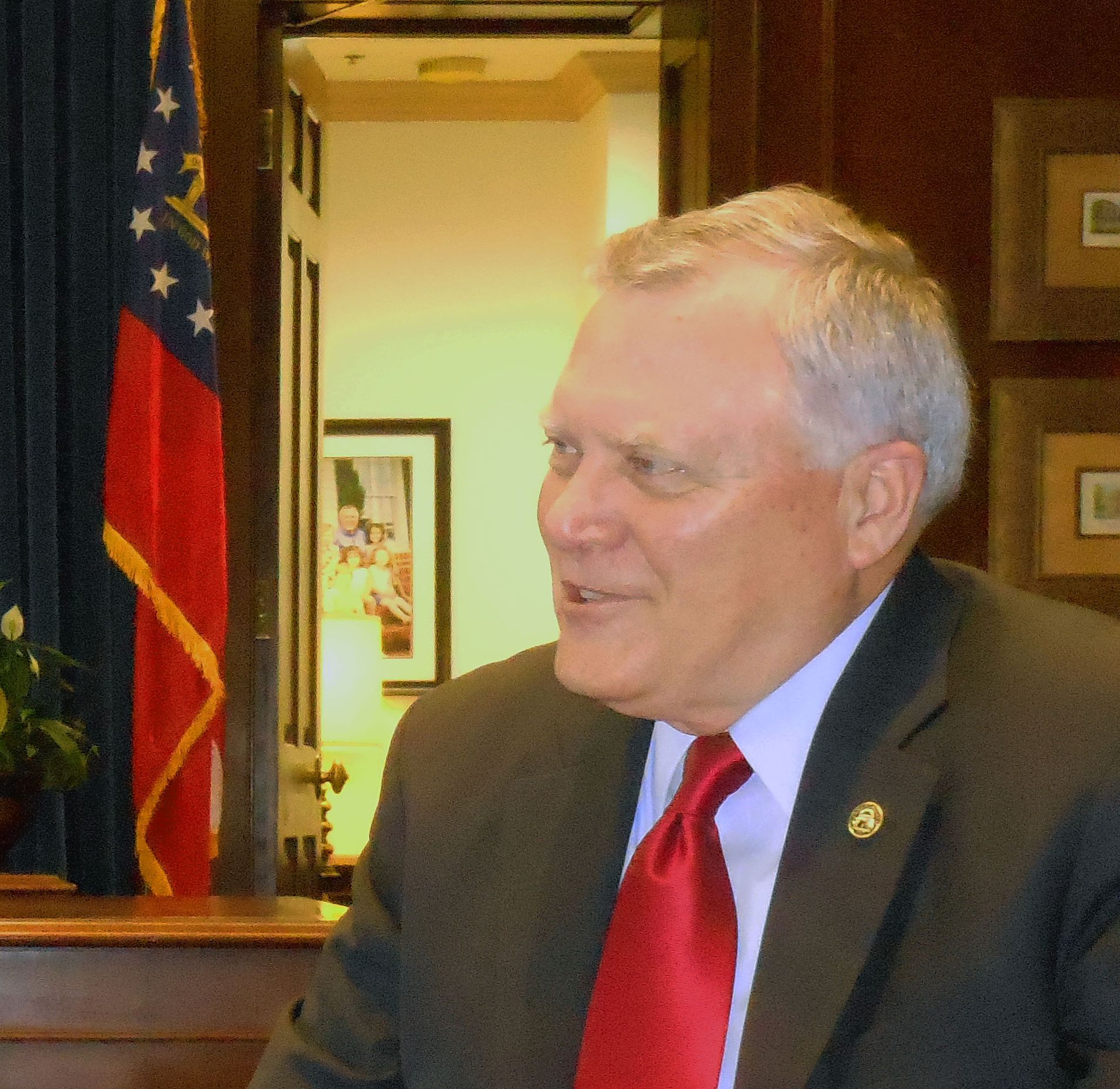 Governor Nathan Deal Talks Controversial Death Penalty Issues – WABE