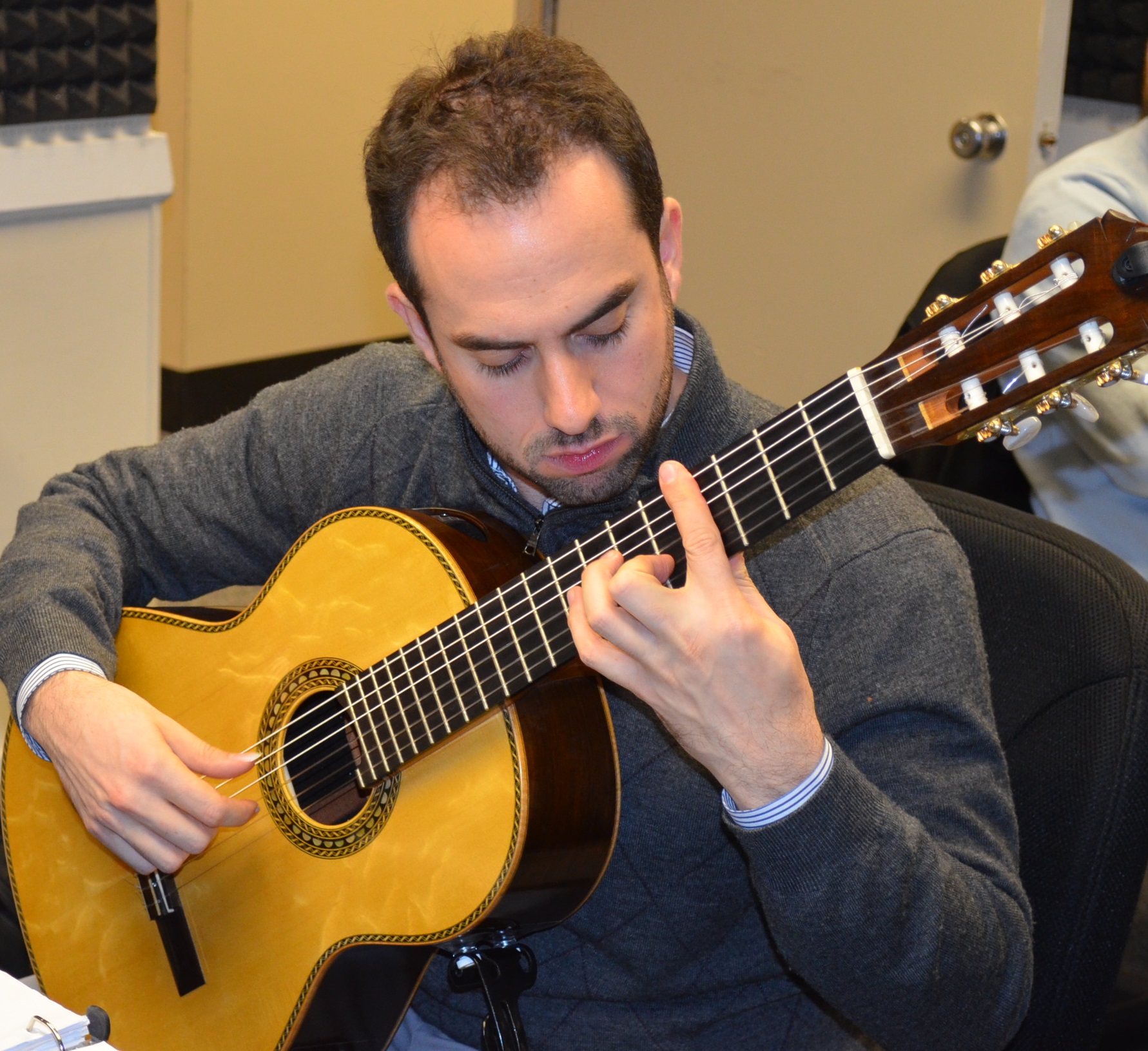 Adam Levin and a New Renaissance in Spanish Guitar – WABE