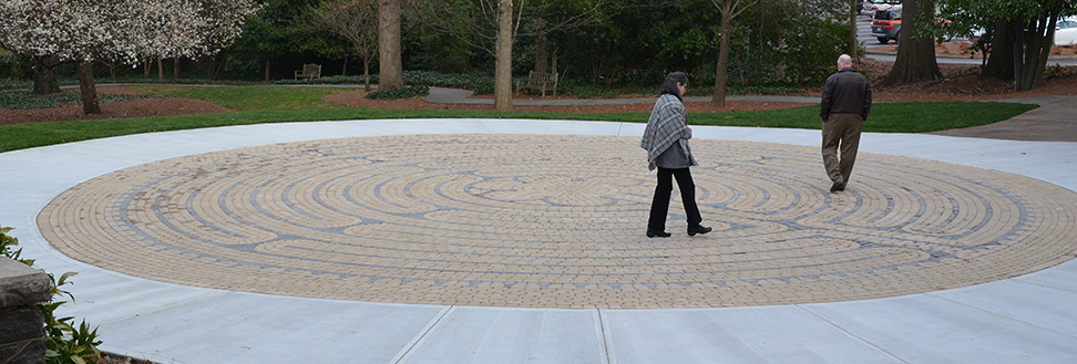 “Finding Your Way of Being” at St. Philips’ Labyrinth – WABE