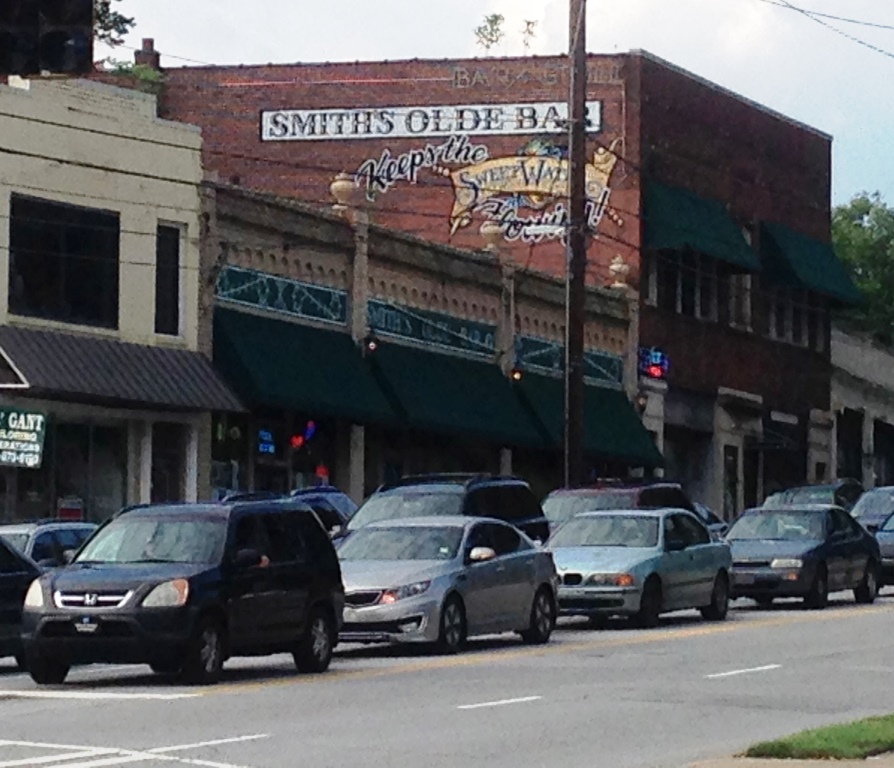 Smith’s Olde Bar Wins A Few More Months In Morningside – WABE