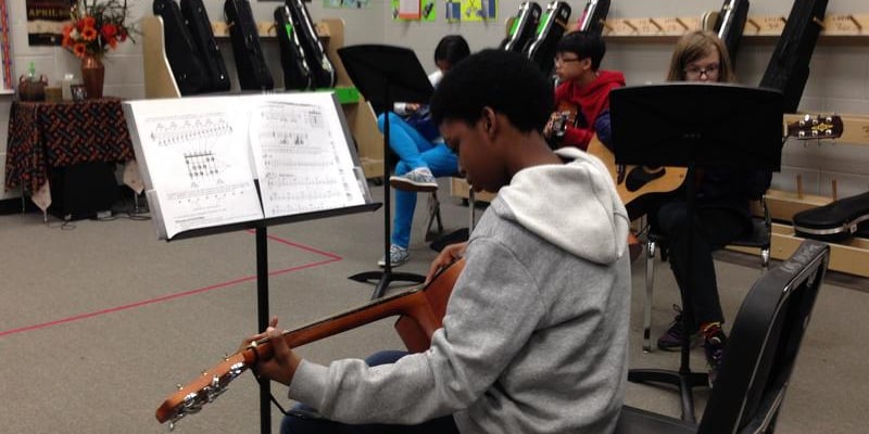 Teachers Use Compassion To Boost Attendance At Gwinnett School – WABE