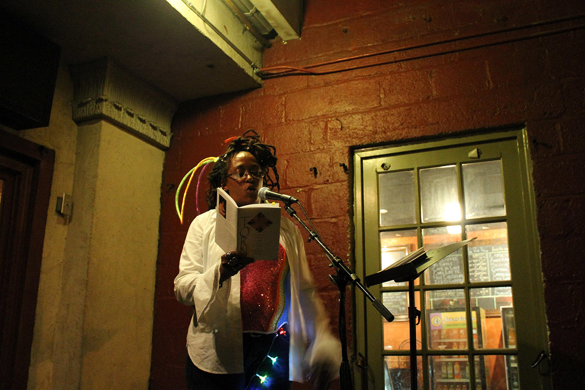 Decatur Hosts National Poetry Slam Competition – WABE