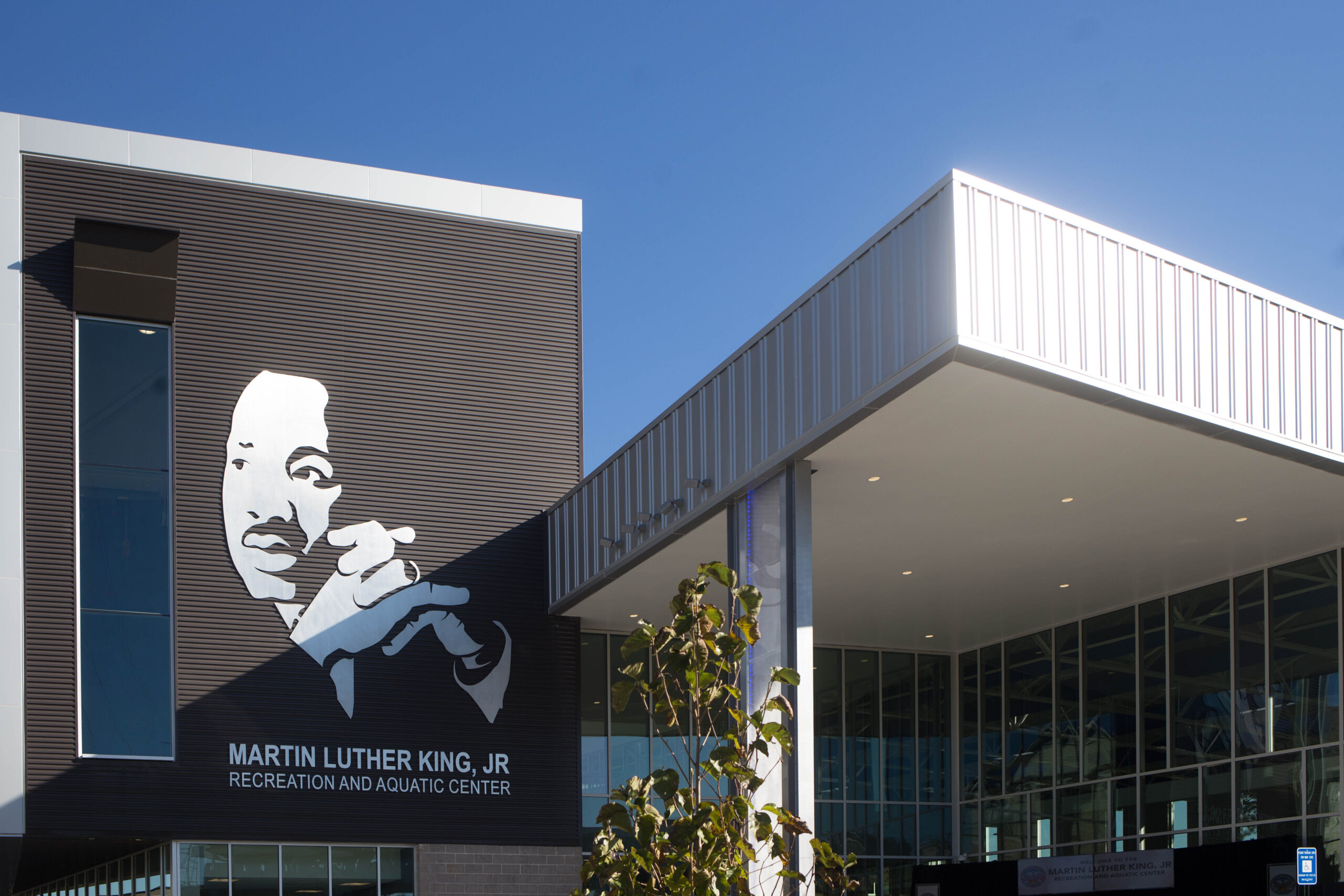 Martin Luther King Jr Natatorium Reopens In Atlanta WABE Martin Luther King Jr Natatorium Reopens In Atlanta WABE