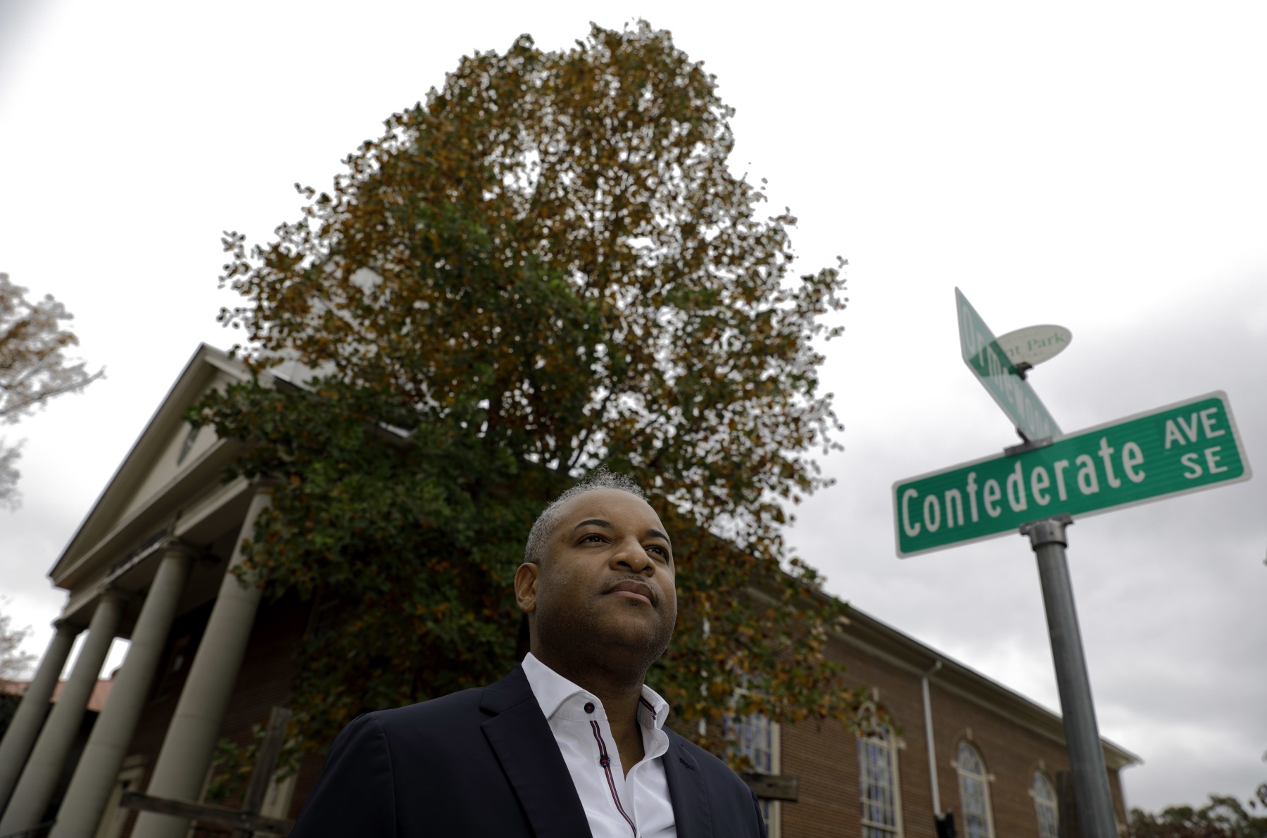 Atlanta’s Confederate Avenue Evokes Old South But May Get New Name – WABE
