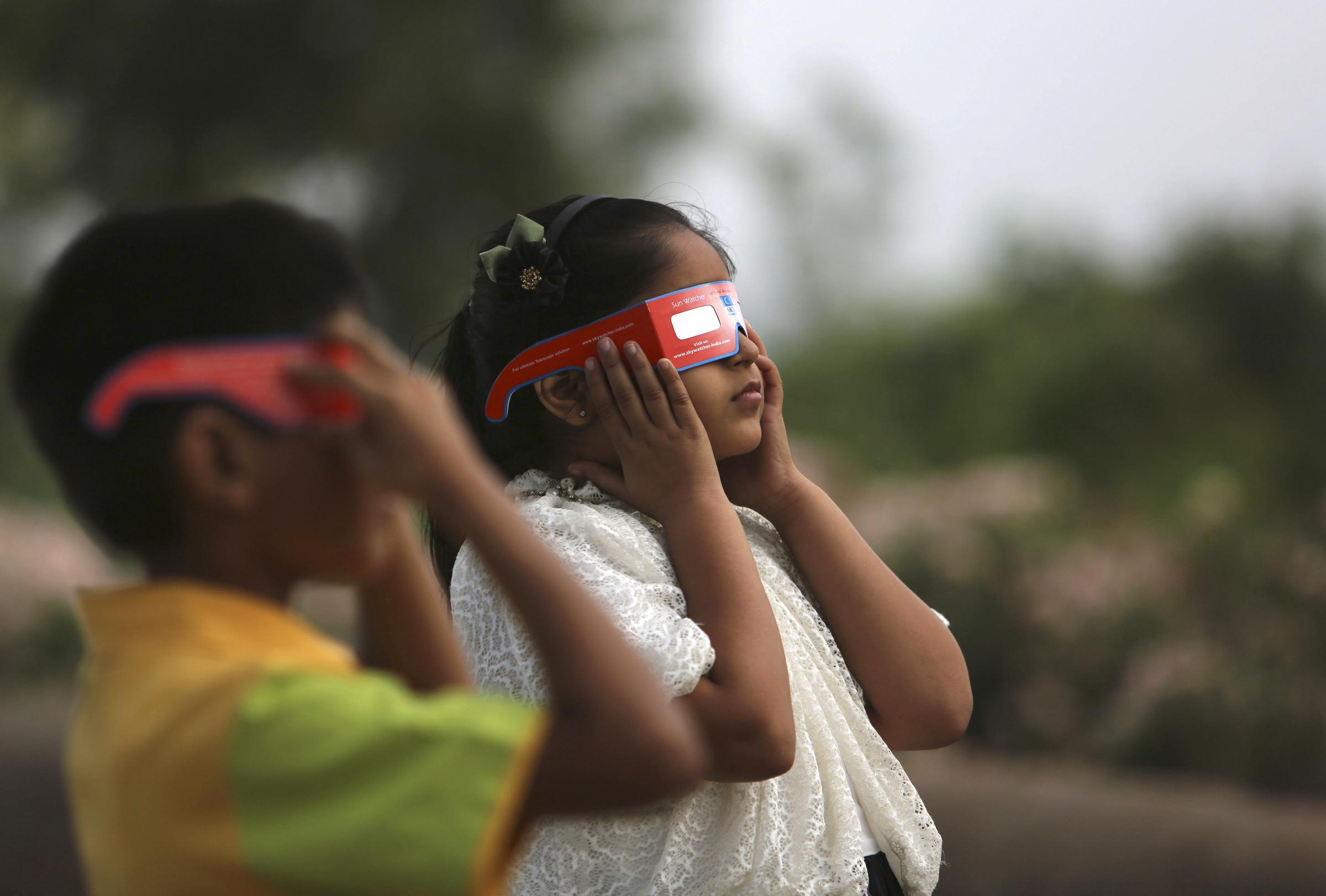 Upcoming Solar Eclipse Leads To School Closing Rumors – WABE
