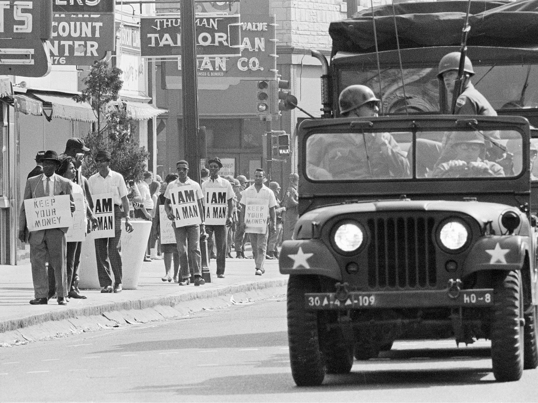 NAACP Honors Memphis Sanitation Workers Who Went On Strike In 1968 – WABE