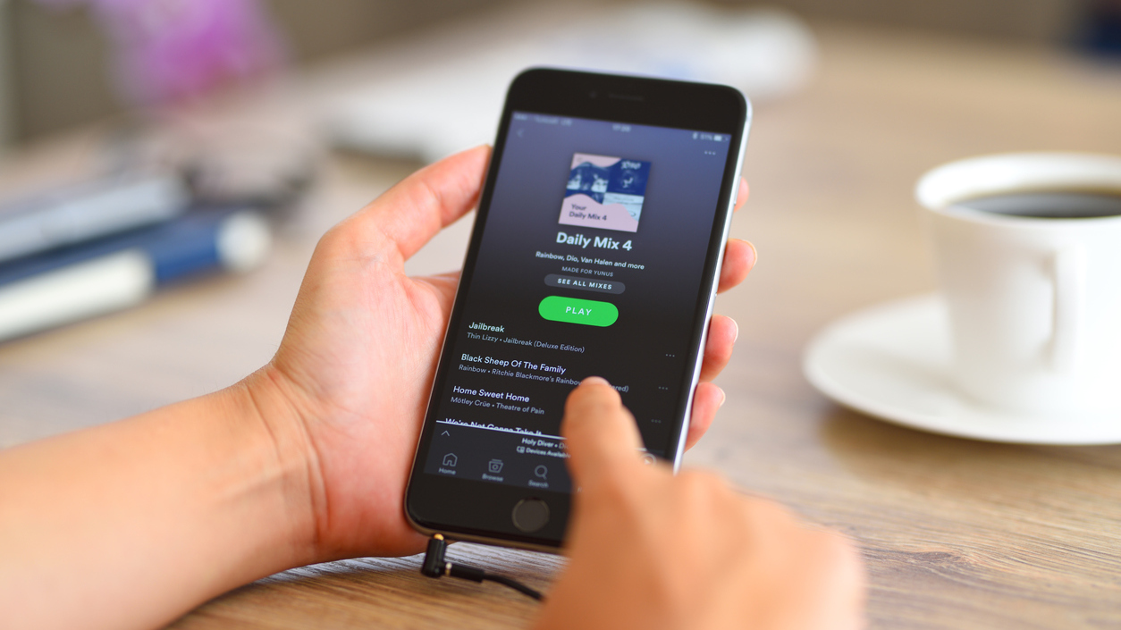 Spotify’s Unusual IPO Model Will Test The Company’s Strength – WABE