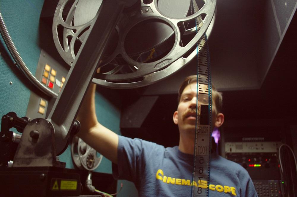 Inside An Atlanta Projection Booth: Preserving A Cinematic Tradition – WABE