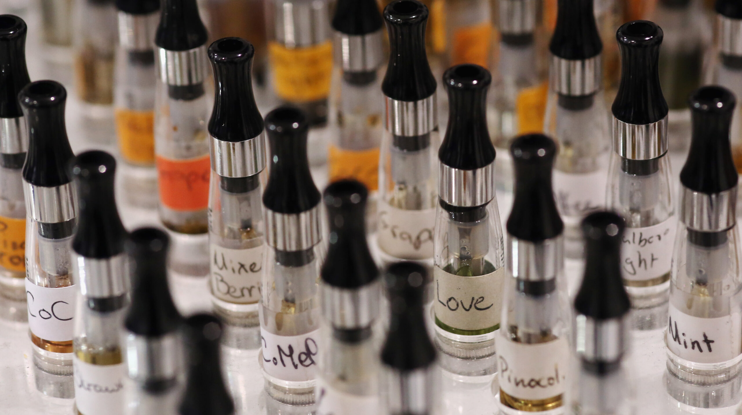 Study Found Vaping Beat Traditional Smoking-Cessation Options – WABE