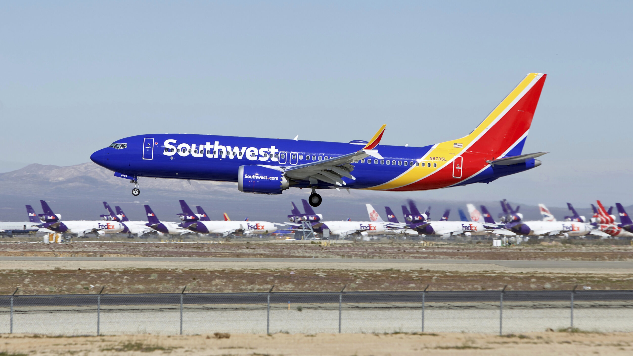 Southwest Airlines Pilots Sue Boeing Over 737 Max Crashes And Grounding ...