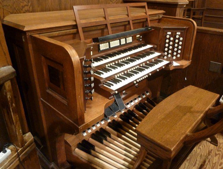 Atlanta Film Society To Play ‘Phantom Of The Opera’ With Live ...