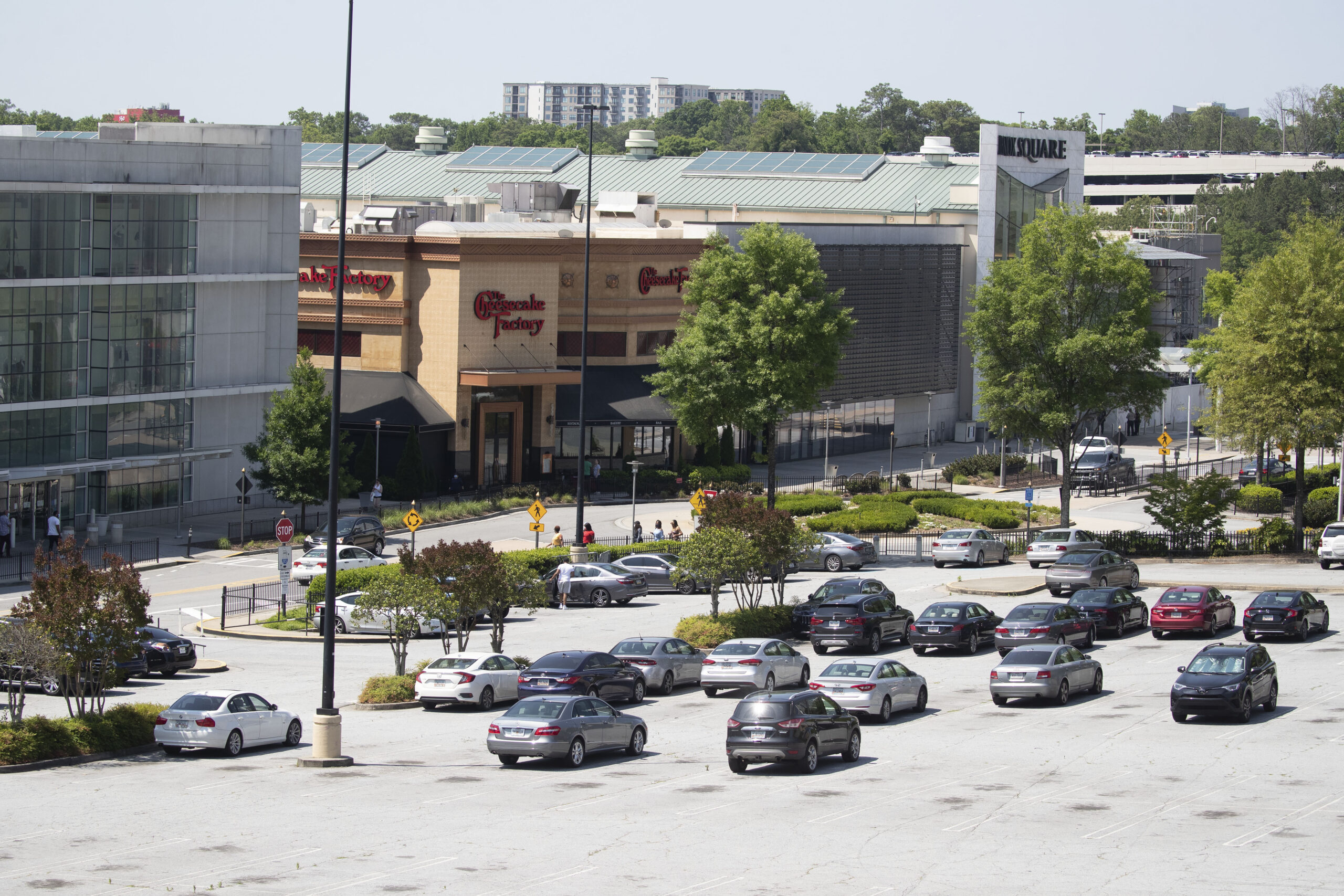 Atlanta-Area Malls Begin To Reopen After Virus Restrictions Eased – WABE