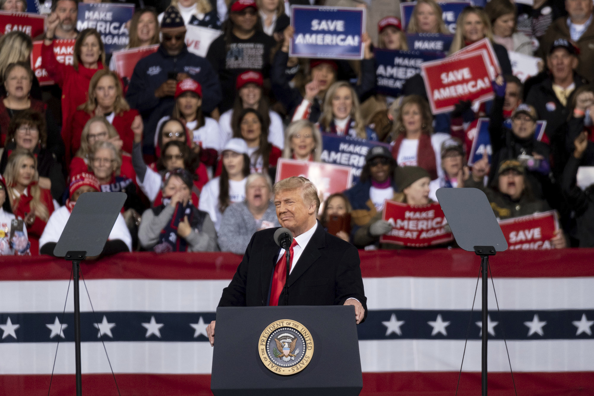 At Valdosta Rally, Trump Challenges Vote Results While Urging Turnout ...