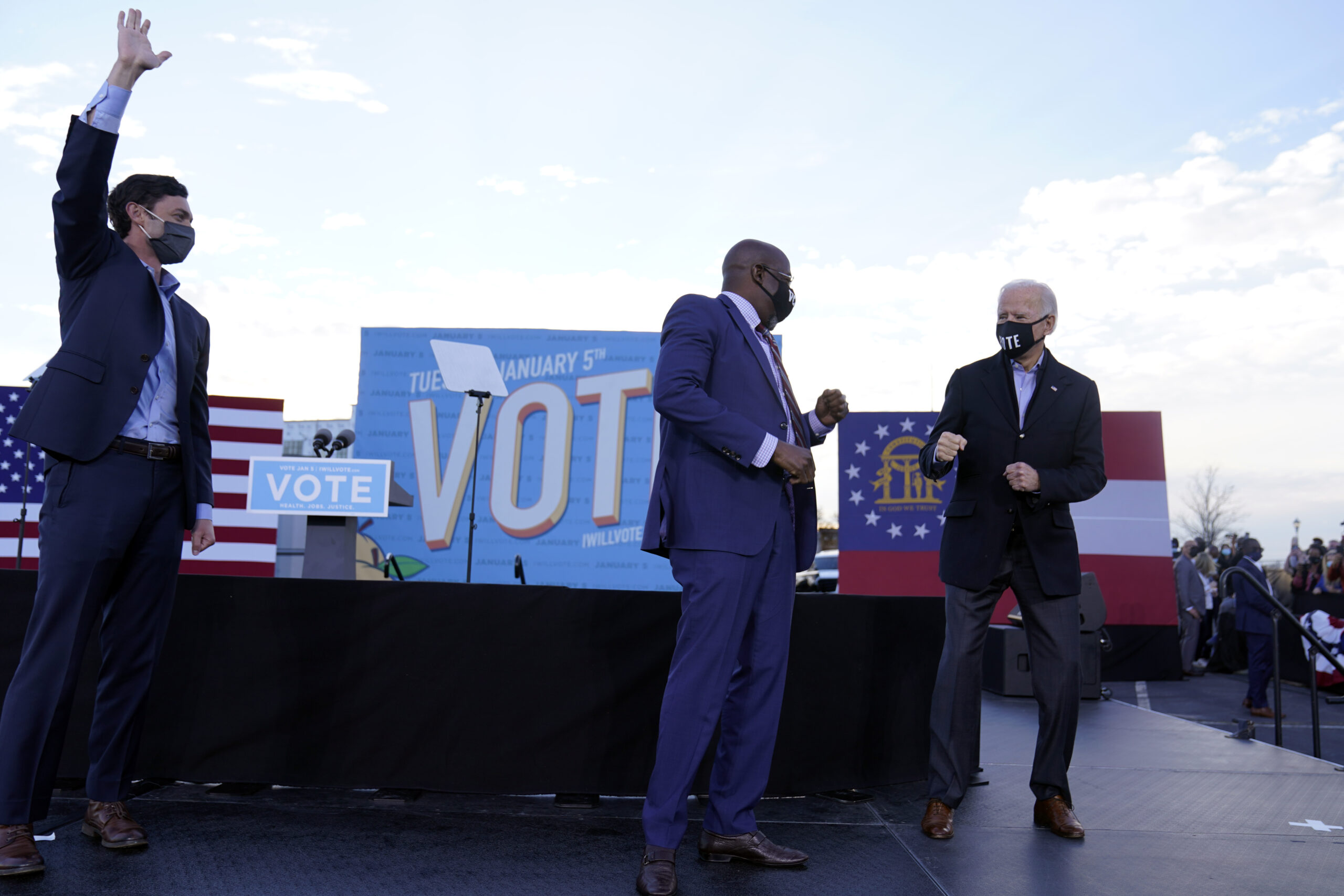 Warnock, Ossoff Win In Georgia, Handing Democrats Senate Control – WABE