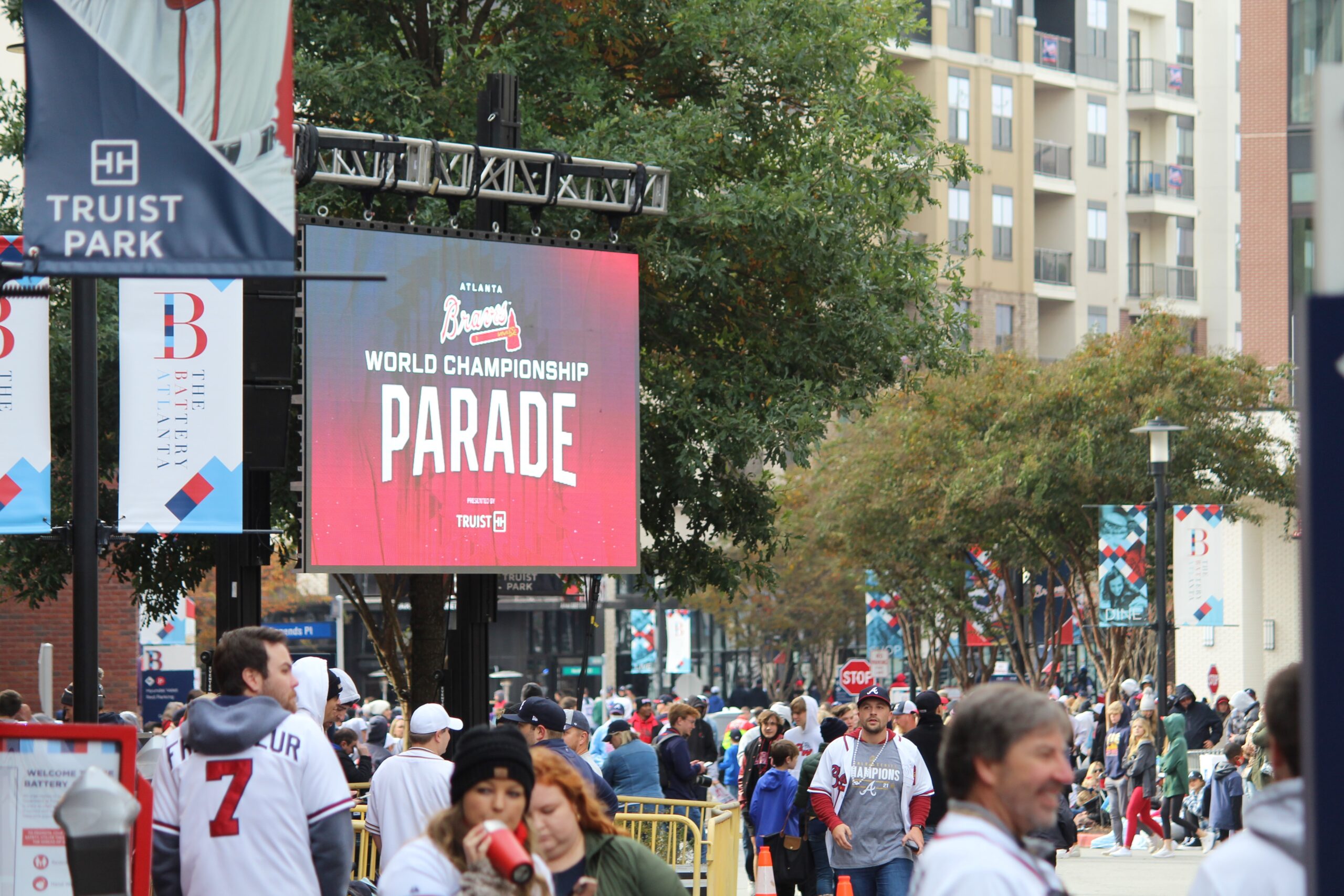 Spanning two counties, Atlanta Braves’ victory parade is a sweet ...
