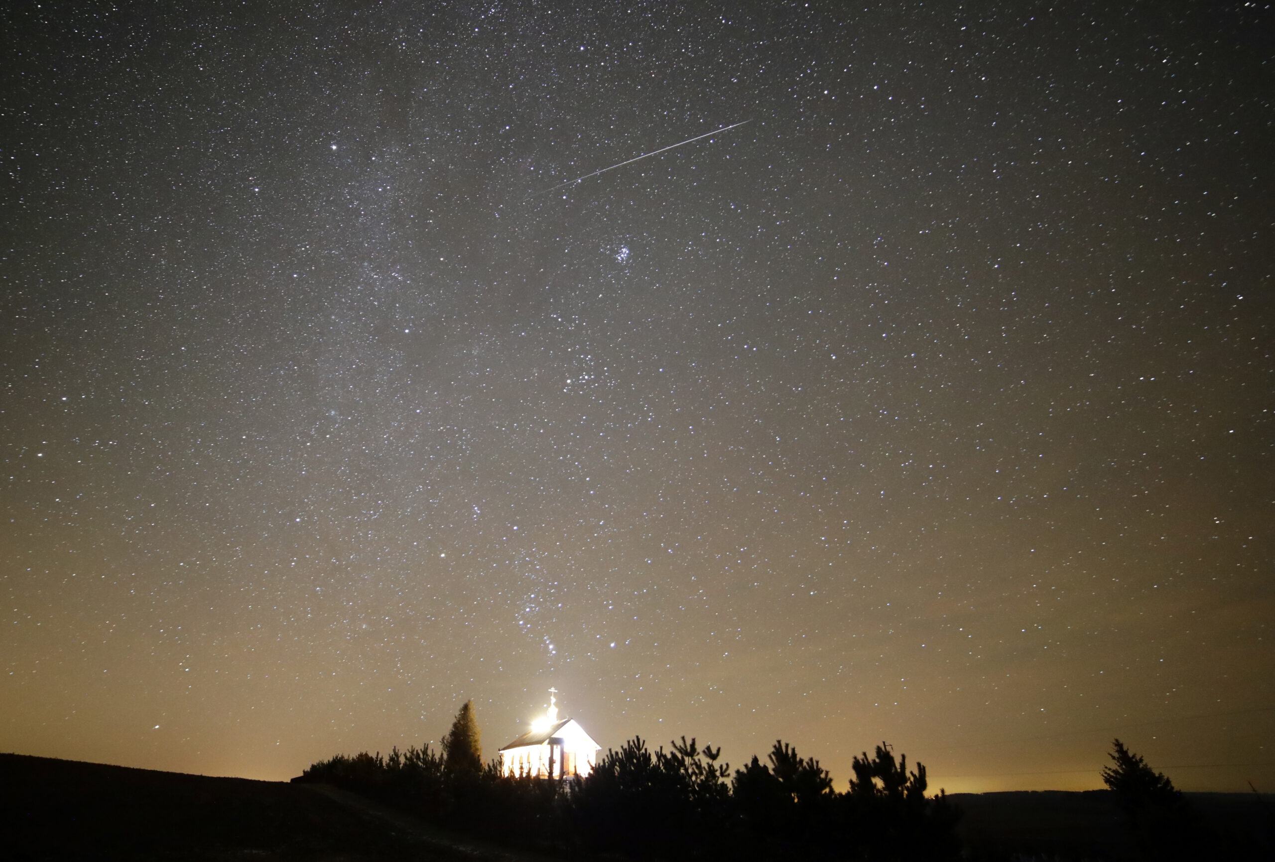 You’ll have the best view of the Geminid meteor shower overnight ...