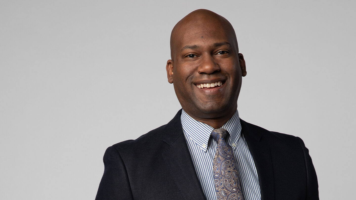 Kenneth Brown's Instagram, Twitter & Facebook on IDCrawl