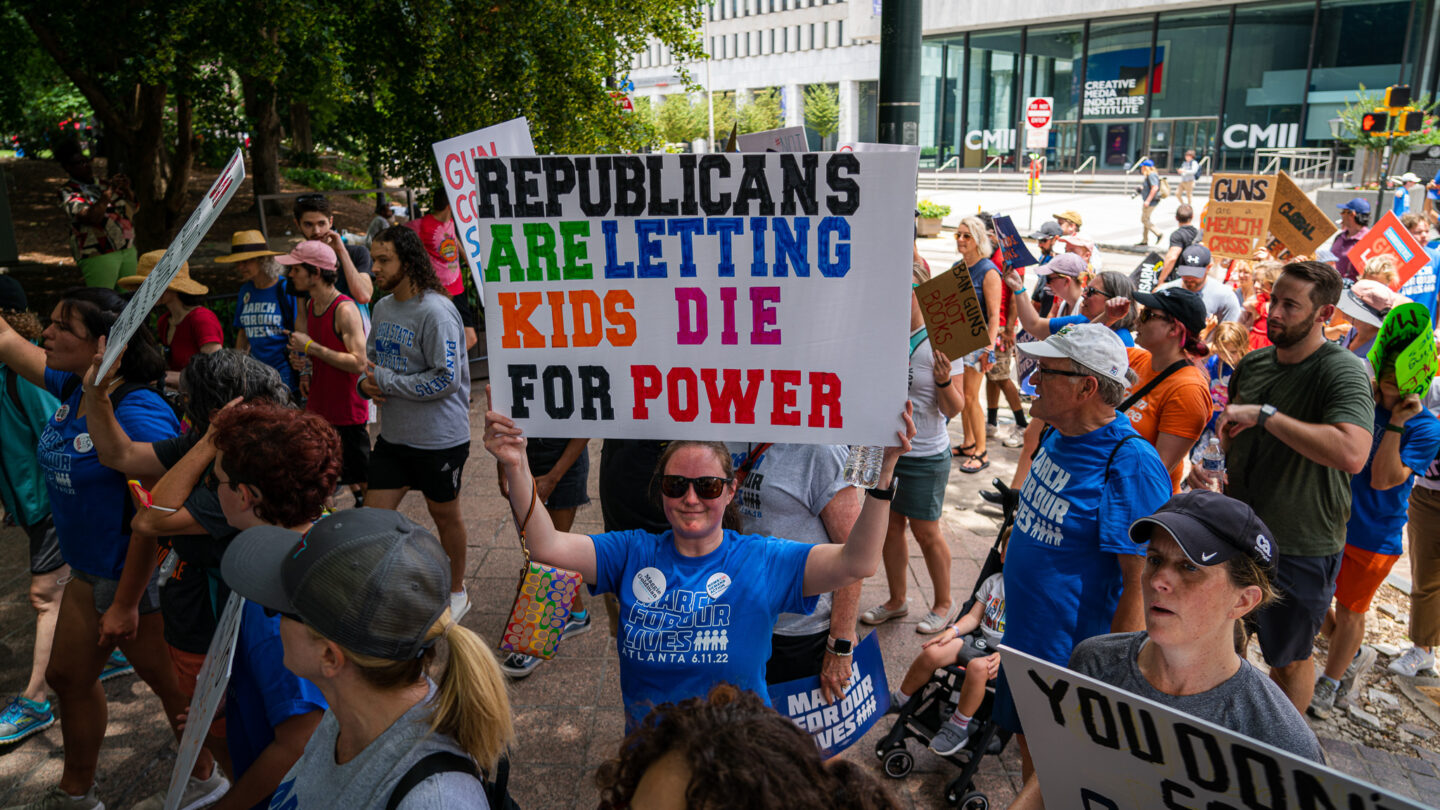 Hundreds march in Downtown Atlanta for gun reform and school safety – WABE