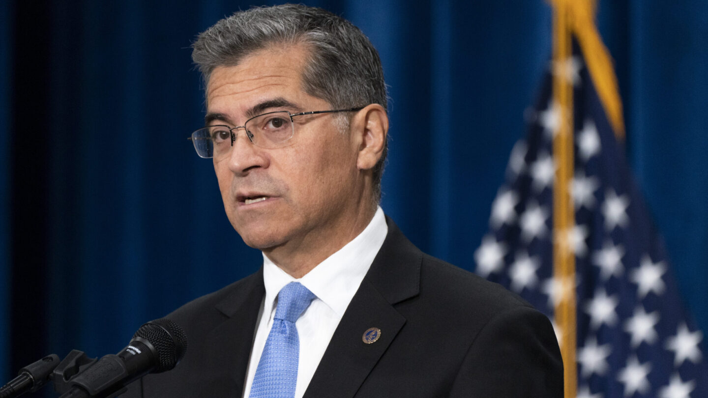 Biden administration seeks to expand 24/7 mental health care – WABE