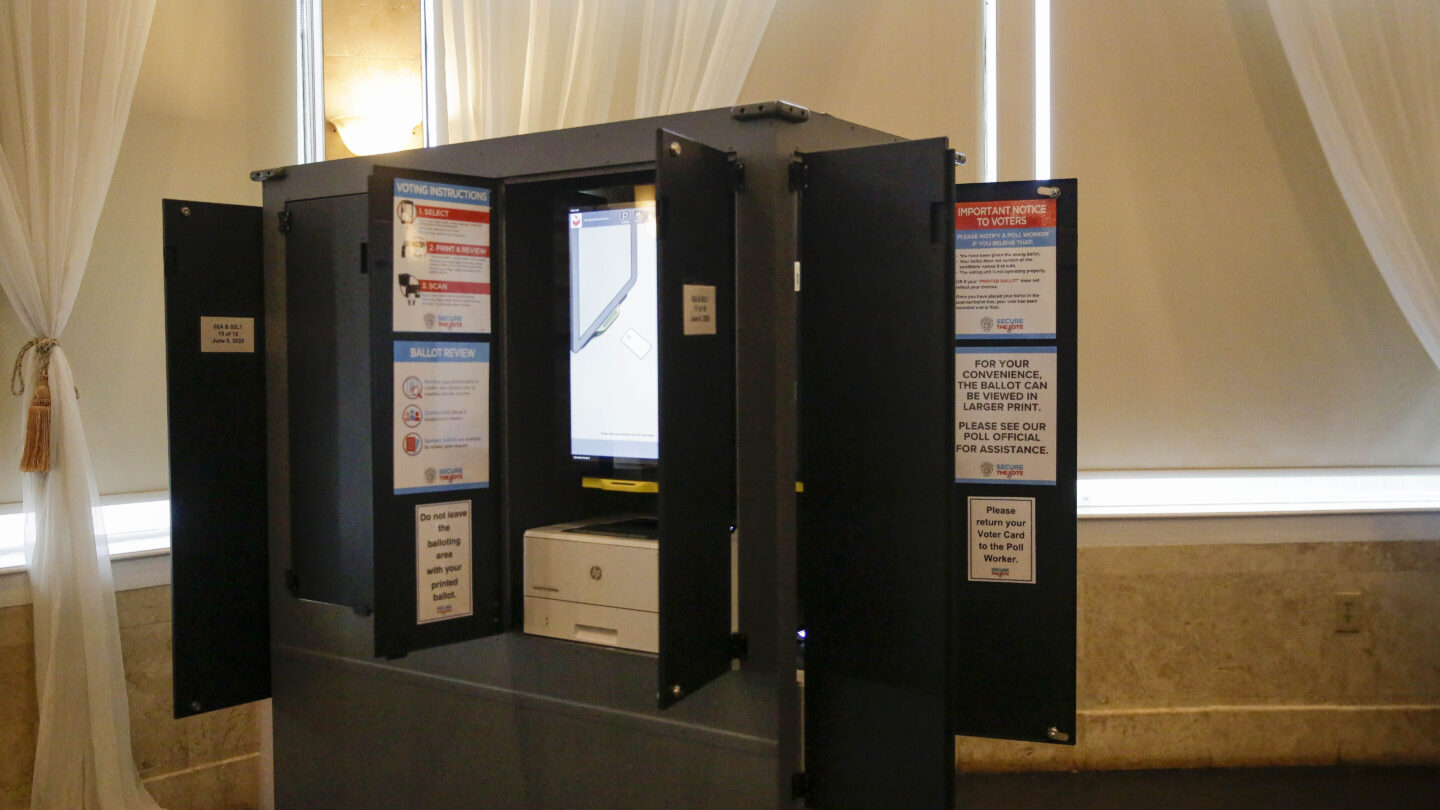 Constitutional challenge to Georgia voting machines set for trial early ...