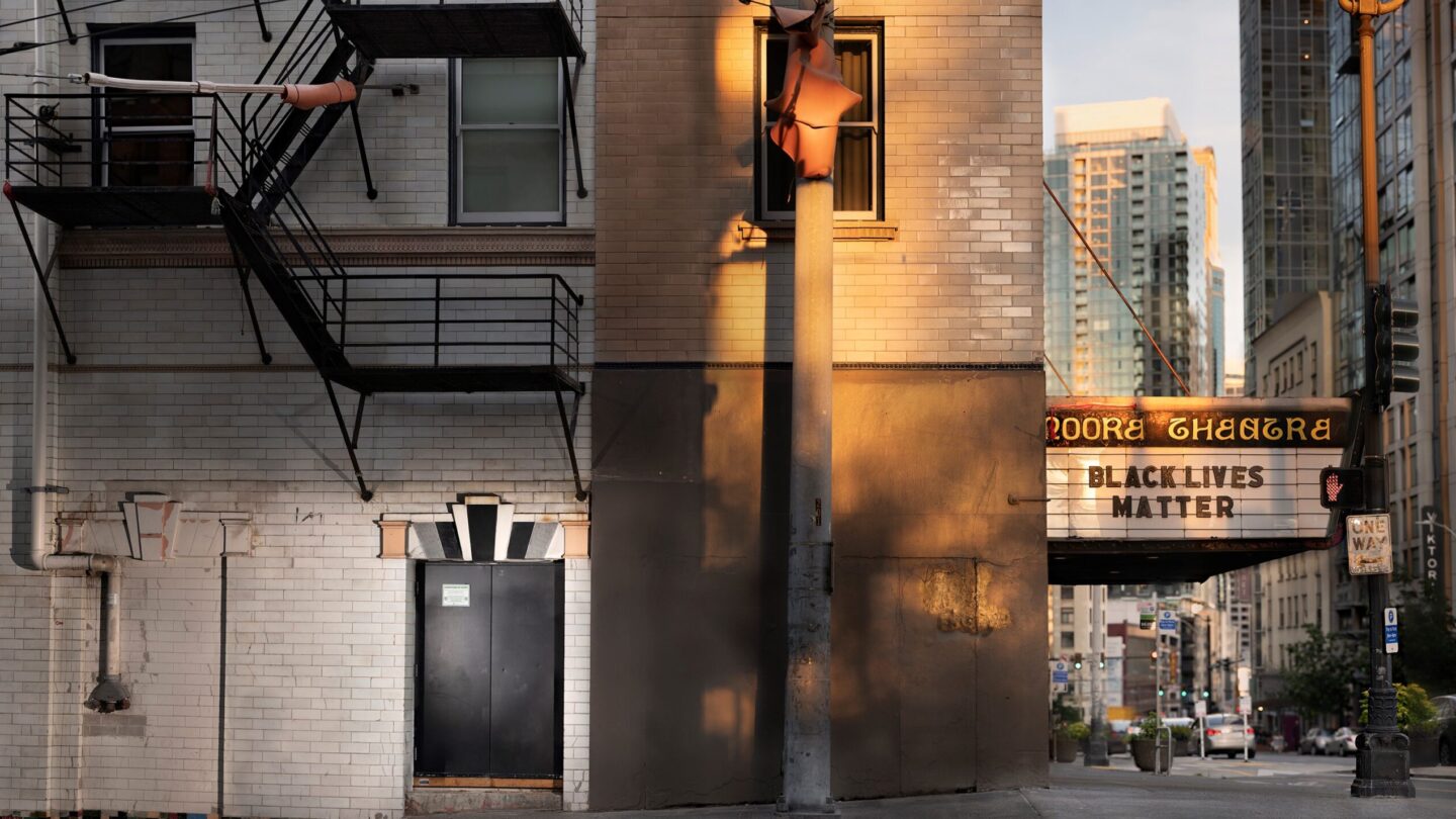 ‘Ghosts of Segregation’ photo exhibit uncovers dark history of America ...