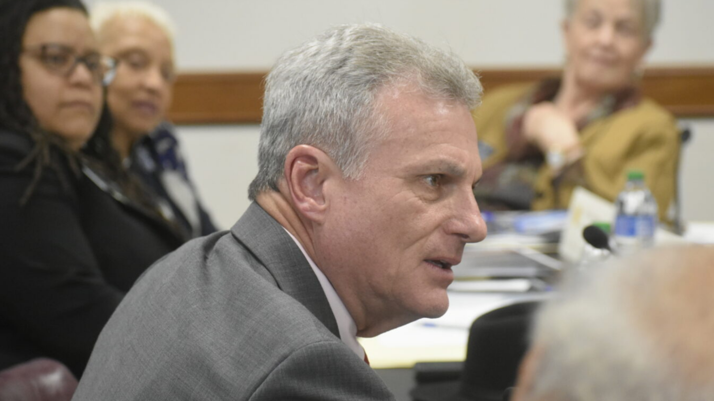 Georgia U.S. Rep. Carter fails to spur state House lawmakers to require ...