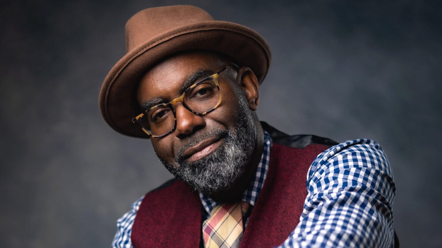 Atlanta poet Jon Goode writes at eye level for the masses – WABE