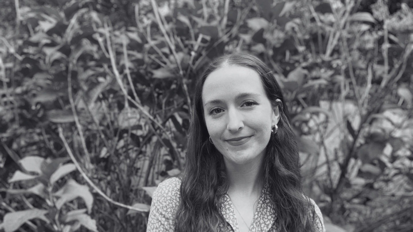 Atlanta’s Jordan Pérez discusses her award-winning poetry collection ...