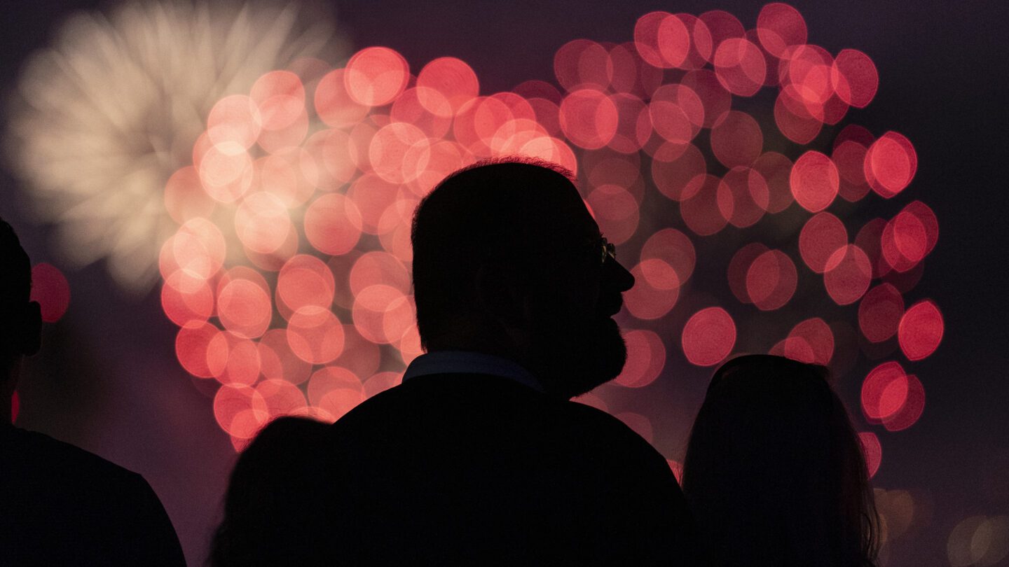 Parades, food and so many fireworks: 13 cities around metro Atlanta ...