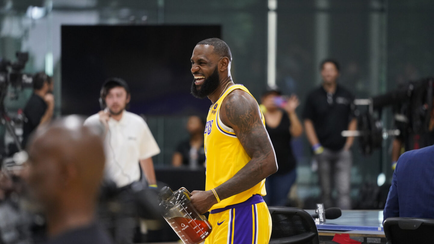 LeBron James is buying a pickleball team – WABE