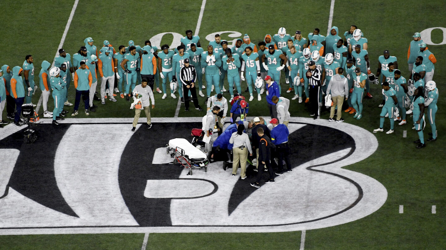 The NFL and players union agreed to an updated concussion protocol – WABE